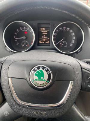 Pelēks Skoda Yeti 2011 Utena, ar dzinēja tilpumu 2.00 L un nobraukumu 383 tūkst. km par 3500 €, foto 8 vietnē AUTOMOTO.COM.LV