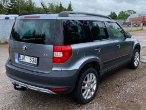 Pelēks Skoda Yeti 2011 Utena, ar dzinēja tilpumu 2.00 L un nobraukumu 383 tūkst. km par 3500 €, foto 10 vietnē AUTOMOTO.COM.LV