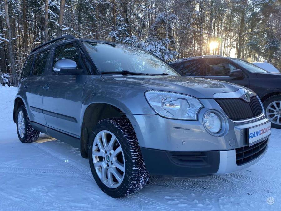 Grey Skoda Yeti 2012 in Jonava, with an engine capacity of 1.80 L and mileage of 172 thousand km for 3200 €, photo 1 on AUTOMOTO.COM.LV