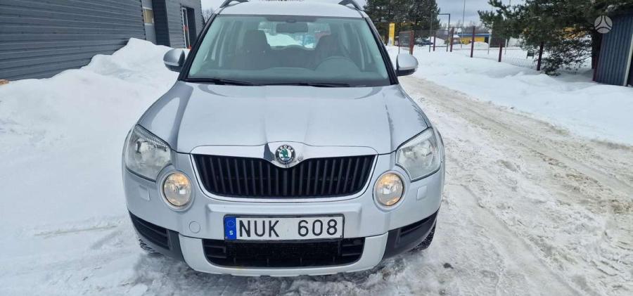 Grey Skoda Yeti 2012 in Telschi, with an engine capacity of 1.97 L and mileage of 250 thousand km for 3400 €, photo 3 on AUTOMOTO.COM.LV