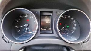 Pelēks Skoda Yeti 2012 Viļņa, ar dzinēja tilpumu 1.20 L un nobraukumu 184 tūkst. km par 4900 €, foto 12 vietnē AUTOMOTO.COM.LV