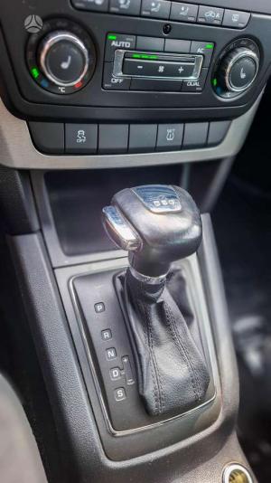 Pelēks Skoda Yeti 2012 Viļņa, ar dzinēja tilpumu 1.20 L un nobraukumu 184 tūkst. km par 4900 €, foto 14 vietnē AUTOMOTO.COM.LV