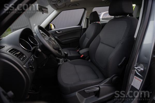 Grey Skoda Yeti 2012 in Jelgava, with an engine capacity of 2.00 L and mileage of 0 thousand km for 4700 €, photo 7 on AUTOMOTO.COM.LV