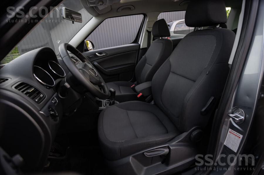 Pelēks Skoda Yeti 2012 Jelgava, ar dzinēja tilpumu 2.00 L un nobraukumu 0 tūkst. km par 4700 €, foto 8 vietnē AUTOMOTO.COM.LV