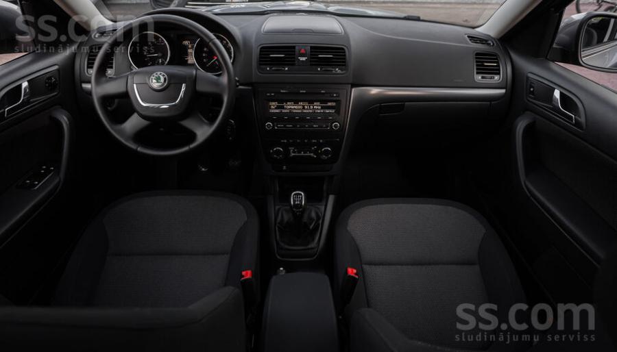 Pelēks Skoda Yeti 2012 Jelgava, ar dzinēja tilpumu 2.00 L un nobraukumu 0 tūkst. km par 4700 €, foto 15 vietnē AUTOMOTO.COM.LV