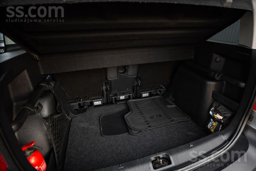 Pelēks Skoda Yeti 2012 Jelgava, ar dzinēja tilpumu 2.00 L un nobraukumu 0 tūkst. km par 4700 €, foto 21 vietnē AUTOMOTO.COM.LV