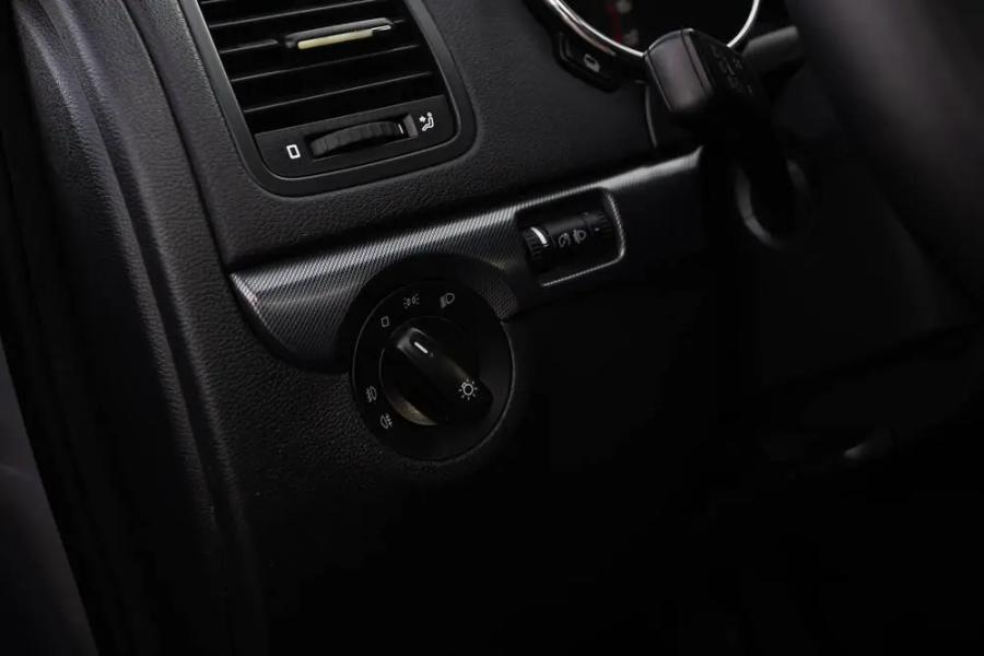 Pelēks Skoda Yeti 2012 Jelgava, ar dzinēja tilpumu 2.00 L un nobraukumu 123 tūkst. km par 4700 €, foto 10 vietnē AUTOMOTO.COM.LV