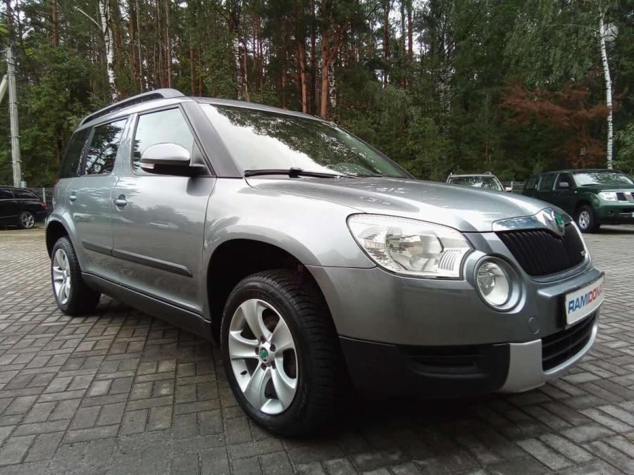 Pelēks Skoda Yeti 2012 Jonava, ar dzinēja tilpumu 1.60 L un nobraukumu 325 tūkst. km par 3300 €, foto 1 vietnē AUTOMOTO.COM.LV