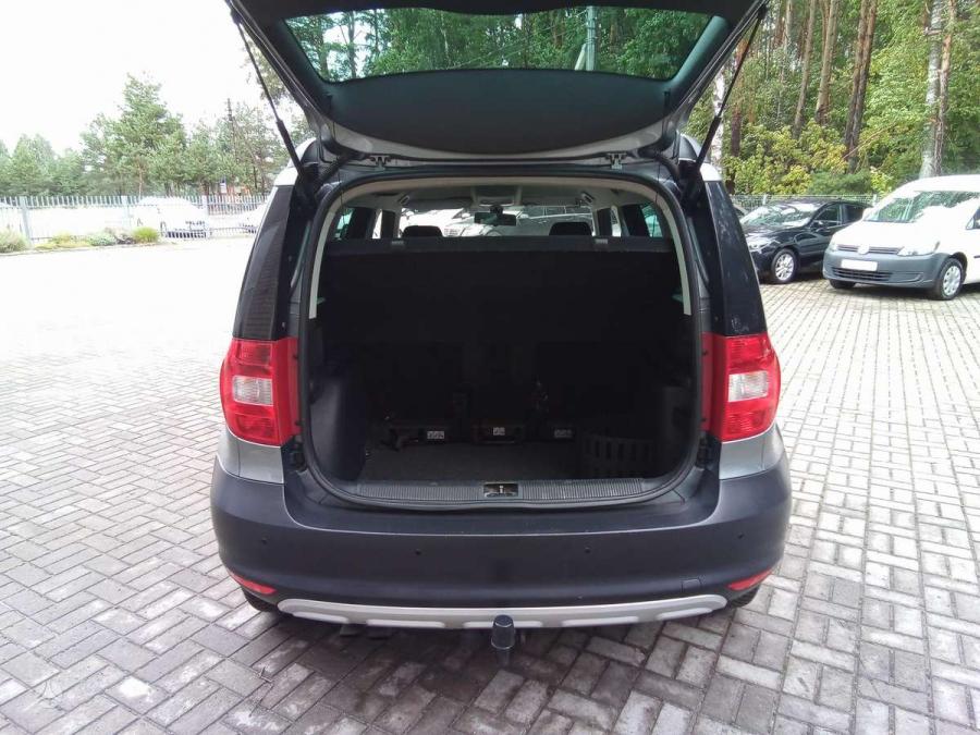 Pelēks Skoda Yeti 2012 Jonava, ar dzinēja tilpumu 1.60 L un nobraukumu 325 tūkst. km par 3300 €, foto 7 vietnē AUTOMOTO.COM.LV