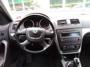 Pelēks Skoda Yeti 2012 Jonava, ar dzinēja tilpumu 1.60 L un nobraukumu 325 tūkst. km par 3300 €, foto 10 vietnē AUTOMOTO.COM.LV