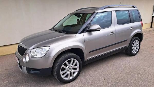 Grey Skoda Yeti 2013 in Ogre, with an engine capacity of 1.20 L and mileage of 296 thousand km for 5750 €, photo 1 on AUTOMOTO.COM.LV