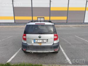 Pelēks Skoda Yeti 2013 Rīga, ar dzinēja tilpumu 1.40 L un nobraukumu 312 tūkst. km par 1700 €, foto 5 vietnē AUTOMOTO.COM.LV