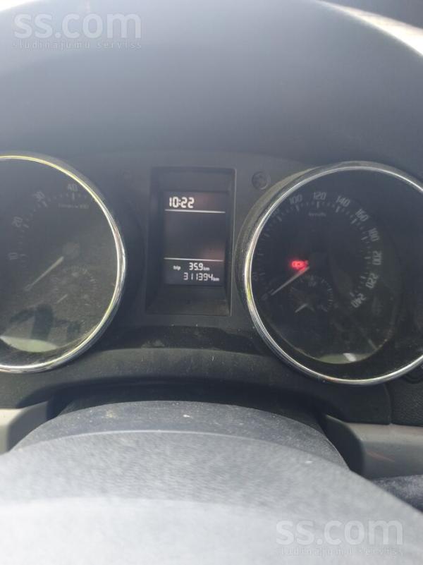 Pelēks Skoda Yeti 2013 Rīga, ar dzinēja tilpumu 1.40 L un nobraukumu 312 tūkst. km par 1700 €, foto 7 vietnē AUTOMOTO.COM.LV