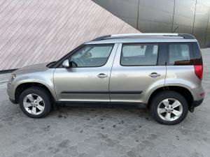 Grey Skoda Yeti 2014 in Panevezys, with an engine capacity of 2.00 L and mileage of 406 thousand km for 4950 €, photo 8 on AUTOMOTO.COM.LV