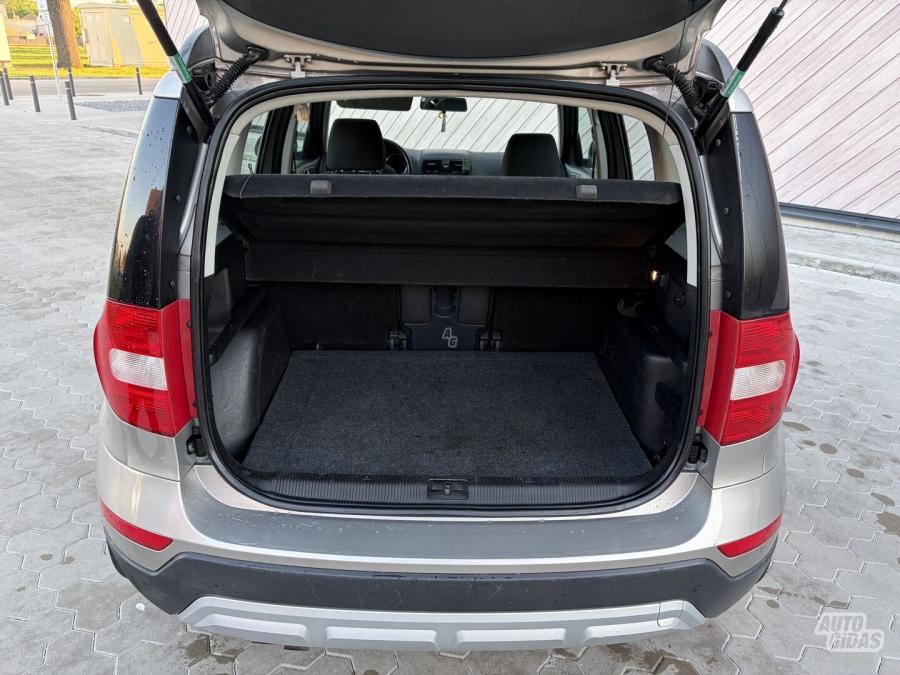 Pelēks Skoda Yeti 2014 Panevēža, ar dzinēja tilpumu 2.00 L un nobraukumu 406 tūkst. km par 4950 €, foto 15 vietnē AUTOMOTO.COM.LV