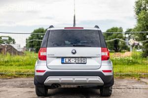 Grey Skoda Yeti 2015 in Riga, with an engine capacity of 2.00 L and mileage of 282 thousand km for 7490 €, photo 9 on AUTOMOTO.COM.LV