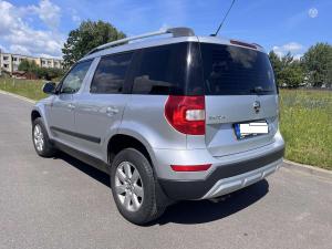 Grey Skoda Yeti 2015 in Vilnius, with an engine capacity of 1.97 L and mileage of 208 thousand km for 7250 €, photo 6 on AUTOMOTO.COM.LV