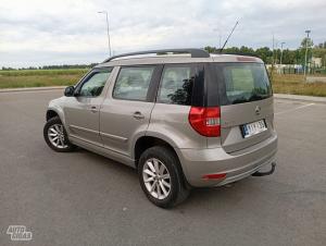 Pelēks Skoda Yeti 2015 Viļņa, ar dzinēja tilpumu 2.00 L un nobraukumu 360 tūkst. km par 5200 €, foto 5 vietnē AUTOMOTO.COM.LV