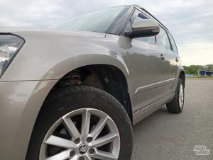 Pelēks Skoda Yeti 2015 Viļņa, ar dzinēja tilpumu 2.00 L un nobraukumu 360 tūkst. km par 5200 €, foto 10 vietnē AUTOMOTO.COM.LV