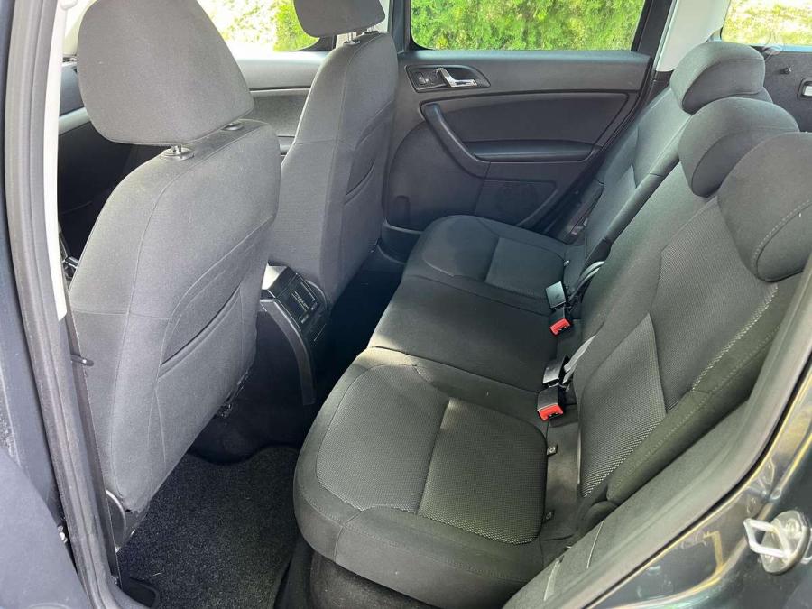 Grey Skoda Yeti 2015 in Prienai, with an engine capacity of 1.20 L and mileage of 280 thousand km for 4150 €, photo 14 on AUTOMOTO.COM.LV