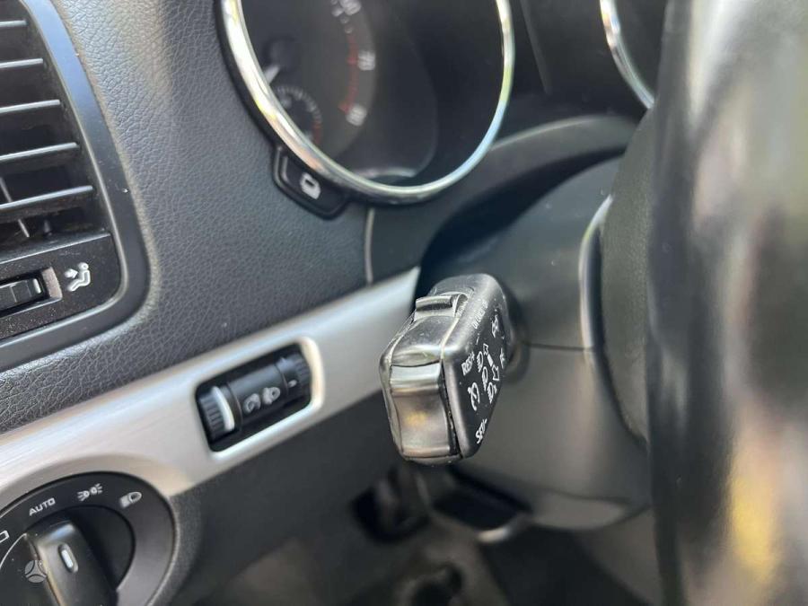 Grey Skoda Yeti 2015 in Prienai, with an engine capacity of 1.20 L and mileage of 280 thousand km for 4150 €, photo 15 on AUTOMOTO.COM.LV