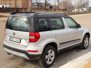 Grey Skoda Yeti 2015 in Riga, with an engine capacity of 1.60 L and mileage of 234 thousand km for 5200 €, photo 6 on AUTOMOTO.COM.LV