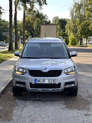 Grey Skoda Yeti 2015 in Alytus, with an engine capacity of 1.97 L and mileage of 389 thousand km for 4999 €, photo 7 on AUTOMOTO.COM.LV