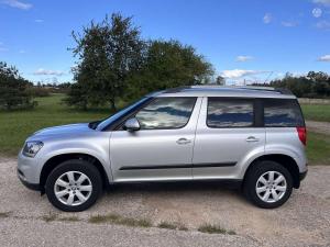 Pelēks Skoda Yeti 2015 Viļņa, ar dzinēja tilpumu 1.97 L un nobraukumu 208 tūkst. km par 5950 €, foto 8 vietnē AUTOMOTO.COM.LV