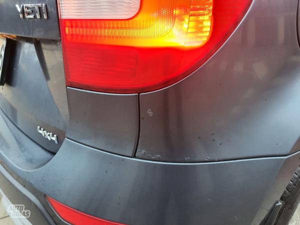 Grey Skoda Yeti 2016 in Kaunas, with an engine capacity of 2.00 L and mileage of 298 thousand km for 5600 €, photo 10 on AUTOMOTO.COM.LV