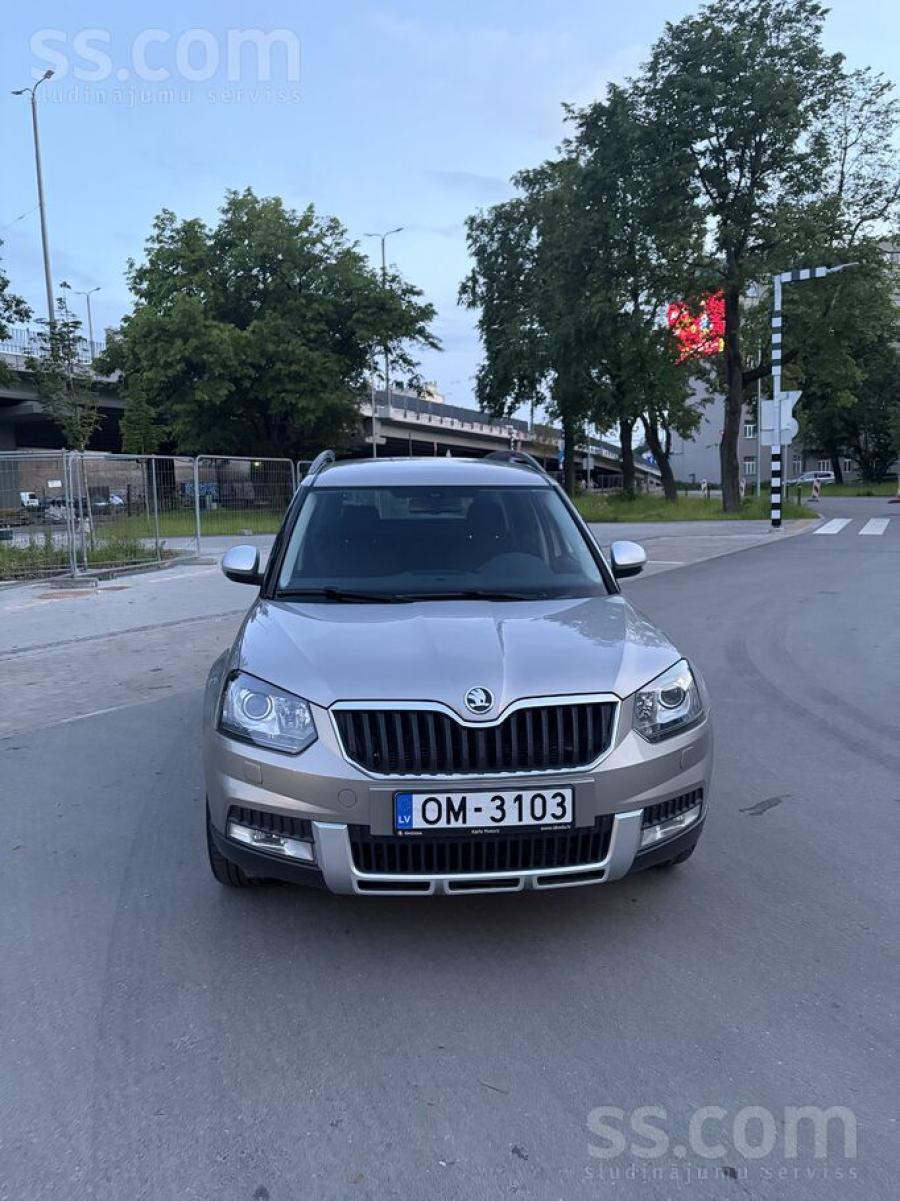 Grey Skoda Yeti 2016 in Riga, with an engine capacity of 2.00 L and mileage of 267 thousand km for 6490 €, photo 6 on AUTOMOTO.COM.LV