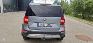 Grey Skoda Yeti 2016 in Vilnius, with an engine capacity of 2.00 L and mileage of 243 thousand km for 5450 €, photo 7 on AUTOMOTO.COM.LV