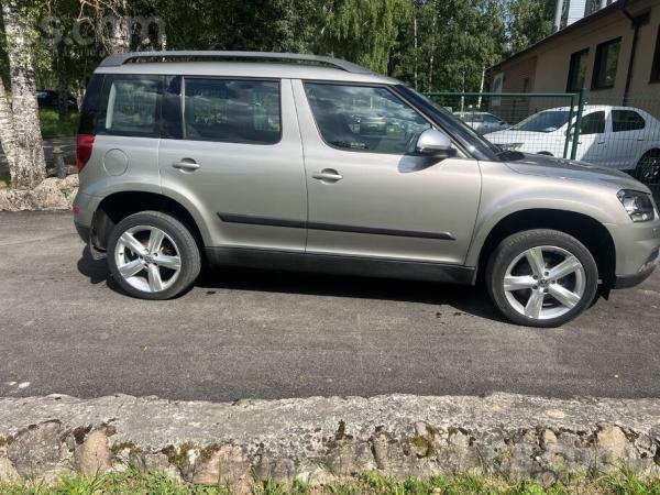 Grey Skoda Yeti 2016 in Dobele, with an engine capacity of 1.40 L and mileage of 156 thousand km for 5600 €, photo 8 on AUTOMOTO.COM.LV