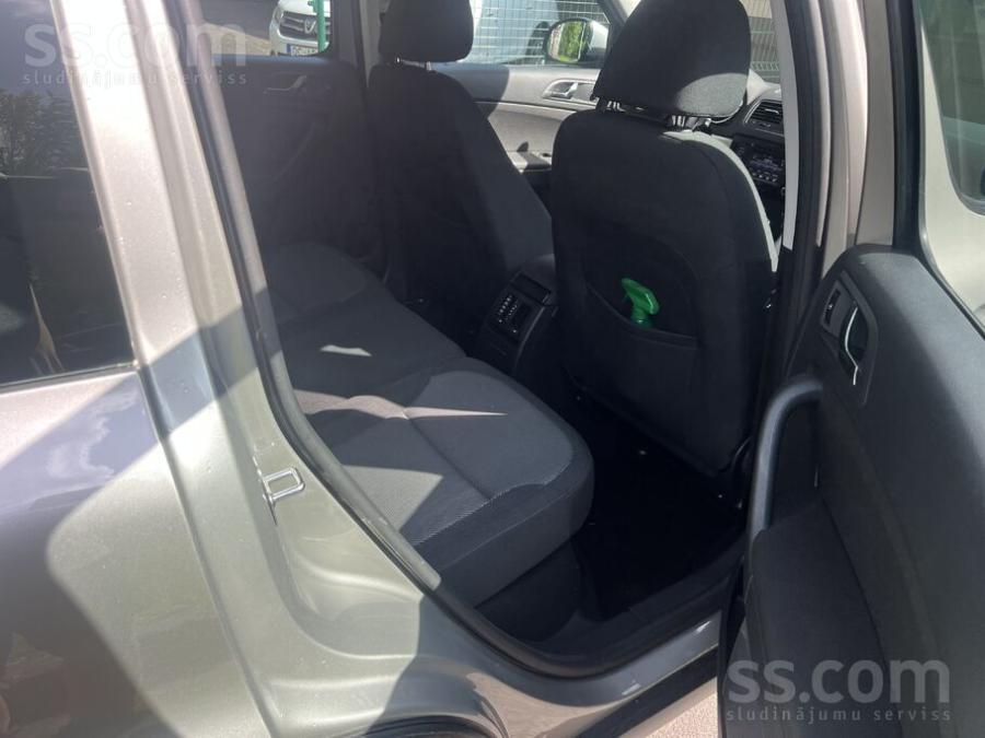 Grey Skoda Yeti 2016 in Dobele, with an engine capacity of 1.40 L and mileage of 156 thousand km for 5600 €, photo 13 on AUTOMOTO.COM.LV