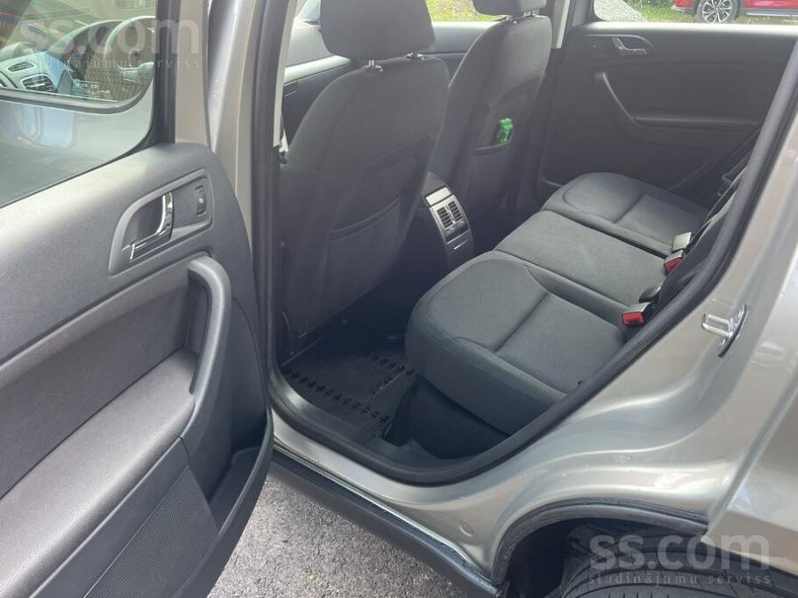 Grey Skoda Yeti 2016 in Dobele, with an engine capacity of 1.40 L and mileage of 156 thousand km for 5600 €, photo 15 on AUTOMOTO.COM.LV