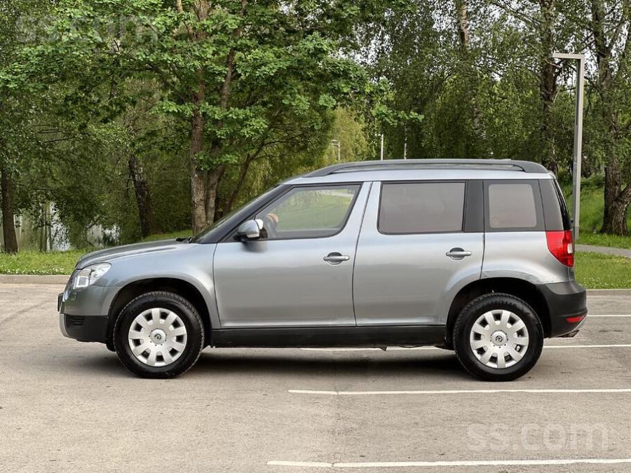 Pelēks Skoda Yeti 2011 Rīga, ar dzinēja tilpumu 1.20 L un nobraukumu 140 tūkst. km par 2800 €, foto 11 vietnē AUTOMOTO.COM.LV