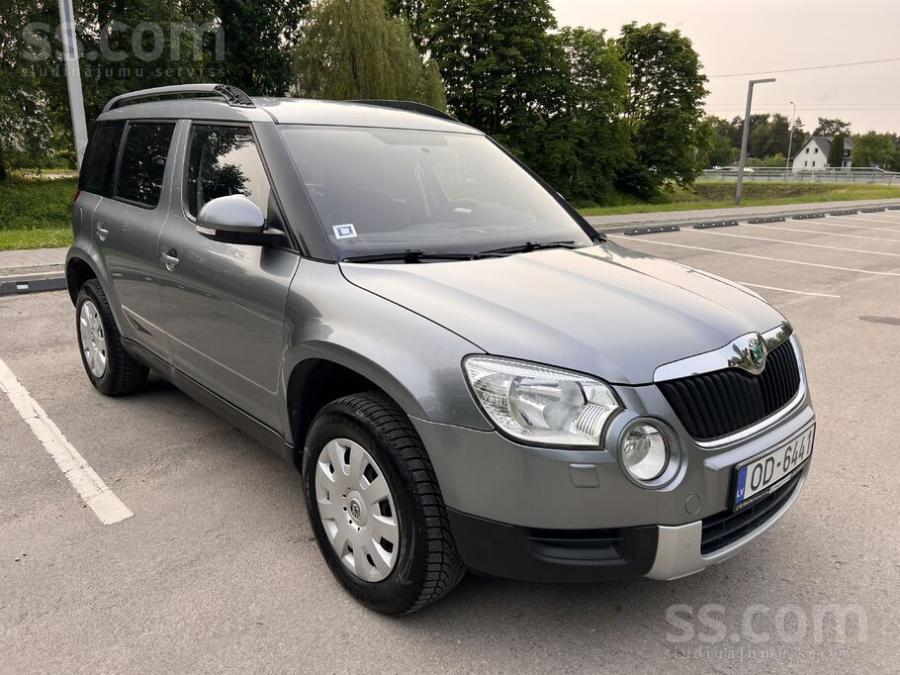 Pelēks Skoda Yeti 2011 Rīga, ar dzinēja tilpumu 1.20 L un nobraukumu 140 tūkst. km par 2800 €, foto 22 vietnē AUTOMOTO.COM.LV