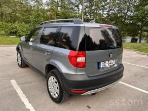 Pelēks Skoda Yeti 2011 Rīga, ar dzinēja tilpumu 1.20 L un nobraukumu 140 tūkst. km par 2800 €, foto 23 vietnē AUTOMOTO.COM.LV