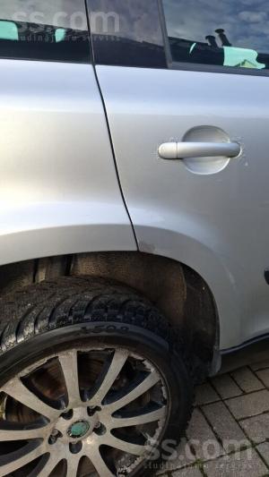 Grey Skoda Yeti 2012 in Riga, with an engine capacity of 1.20 L and mileage of 217 thousand km for 1690 €, photo 8 on AUTOMOTO.COM.LV