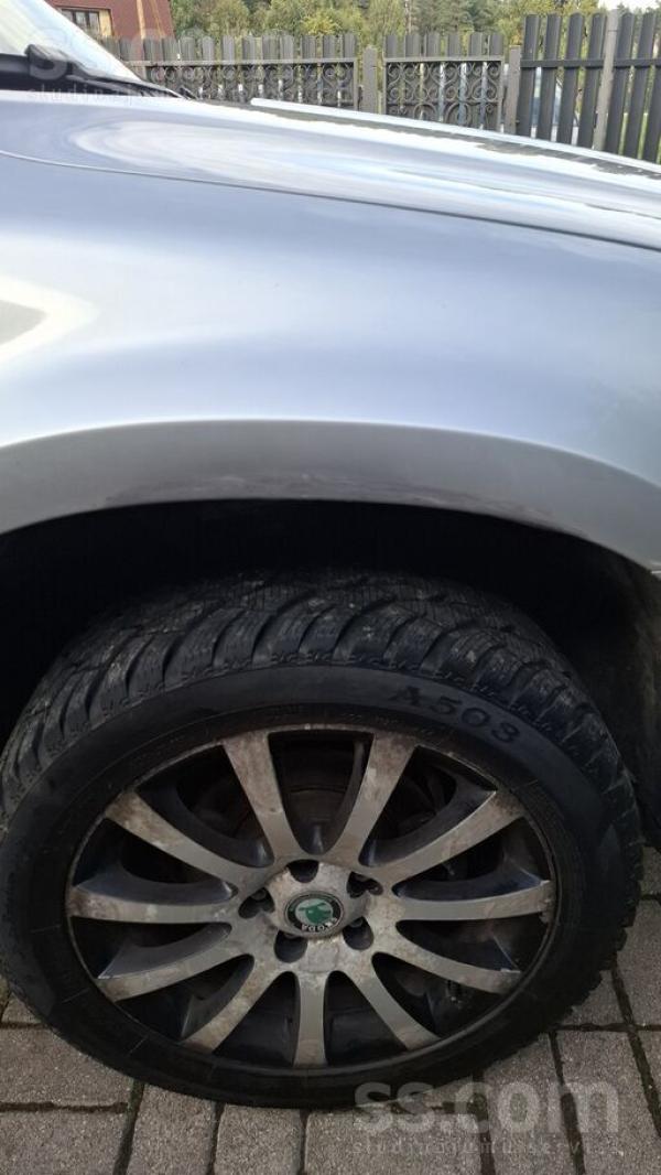 Grey Skoda Yeti 2012 in Riga, with an engine capacity of 1.20 L and mileage of 217 thousand km for 1690 €, photo 11 on AUTOMOTO.COM.LV
