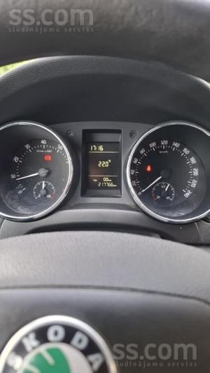 Grey Skoda Yeti 2012 in Riga, with an engine capacity of 1.20 L and mileage of 217 thousand km for 1690 €, photo 19 on AUTOMOTO.COM.LV