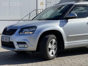 Grey Skoda Yeti 2014 in Riga, with an engine capacity of 2.00 L and mileage of 320 thousand km for 1500 €, photo 2 on AUTOMOTO.COM.LV