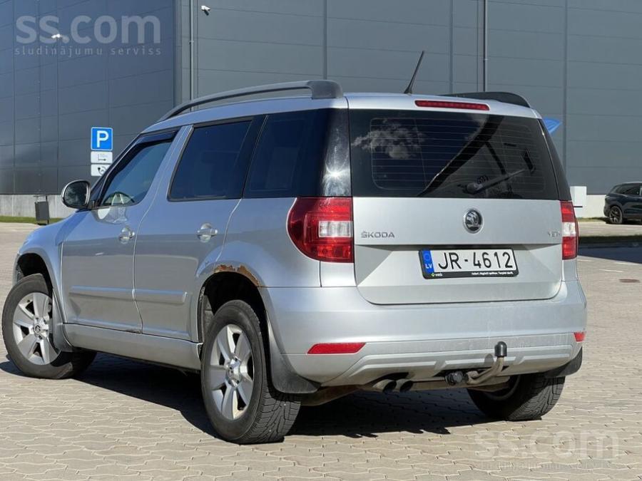 Grey Skoda Yeti 2014 in Riga, with an engine capacity of 2.00 L and mileage of 320 thousand km for 1500 €, photo 4 on AUTOMOTO.COM.LV