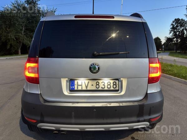 Skoda Yeti 2012 Rīga vietnē Pelēks Skoda Yeti 2012 Rīga, ar dzinēja tilpumu 2.00 L un nobraukumu 289 tūkst. km par 4200 €, foto 10 vietnē AUTOMOTO.COM.LV