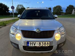 Pelēks Skoda Yeti 2012 Rīga, ar dzinēja tilpumu 2.00 L un nobraukumu 289 tūkst. km par 4200 €, foto 3 vietnē AUTOMOTO.COM.LV