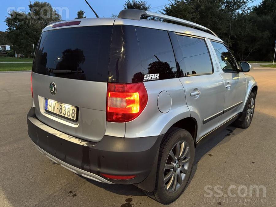 Pelēks Skoda Yeti 2012 Rīga, ar dzinēja tilpumu 2.00 L un nobraukumu 289 tūkst. km par 4200 €, foto 12 vietnē AUTOMOTO.COM.LV