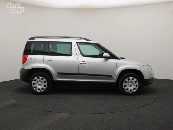 Pelēks Skoda Yeti 2014 Viļņa, ar dzinēja tilpumu 1.20 L un nobraukumu 172 tūkst. km par 6599 €, foto 9 vietnē AUTOMOTO.COM.LV