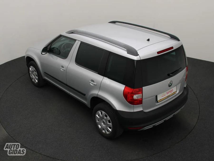 Grey Skoda Yeti 2014 in Vilnius, with an engine capacity of 1.20 L and mileage of 172 thousand km for 6599 €, photo 13 on AUTOMOTO.COM.LV
