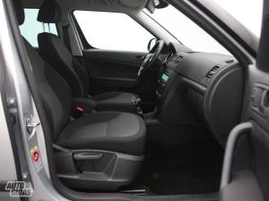Grey Skoda Yeti 2014 in Vilnius, with an engine capacity of 1.20 L and mileage of 172 thousand km for 6599 €, photo 15 on AUTOMOTO.COM.LV