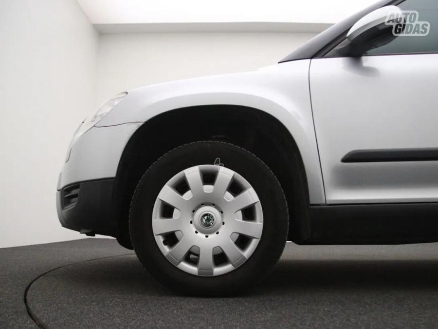 Grey Skoda Yeti 2014 in Vilnius, with an engine capacity of 1.20 L and mileage of 172 thousand km for 6599 €, photo 26 on AUTOMOTO.COM.LV