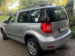 Pelēks Skoda Yeti 2014 Rīga, ar dzinēja tilpumu 2.00 L un nobraukumu 219 tūkst. km par 7350 €, foto 5 vietnē AUTOMOTO.COM.LV
